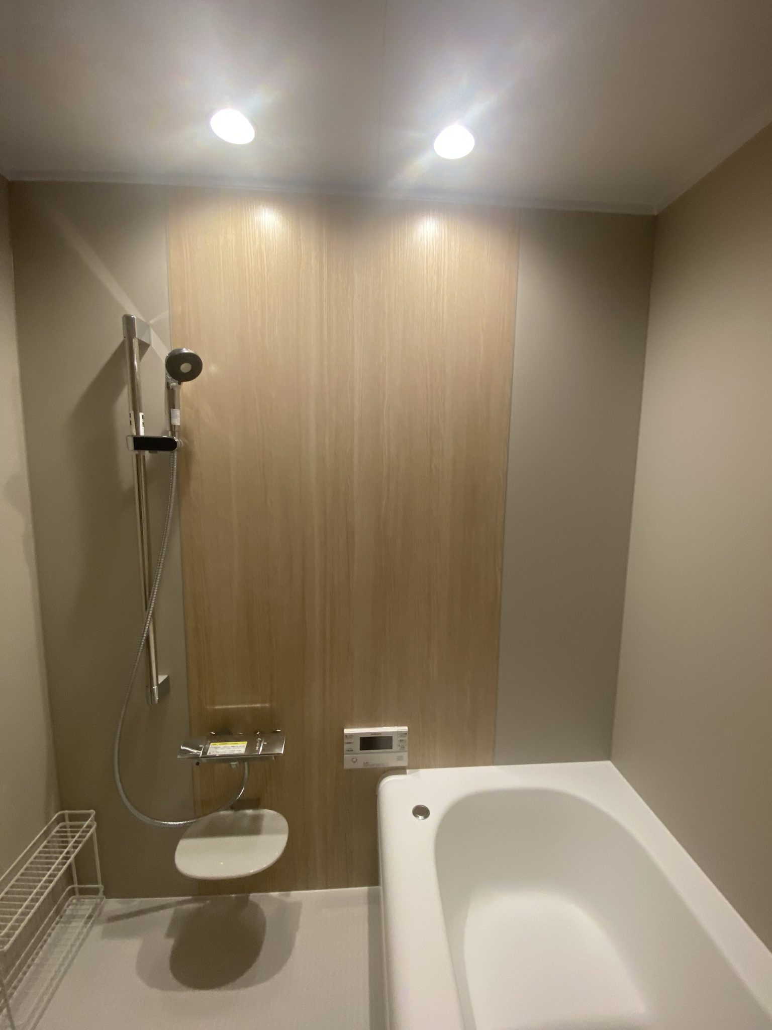 【トクラス システムバス AXIY】最上級グレードのシステムバス設置しました。標準装備が一段とグレードアップした浴槽。音楽が流れるアクシィの ...